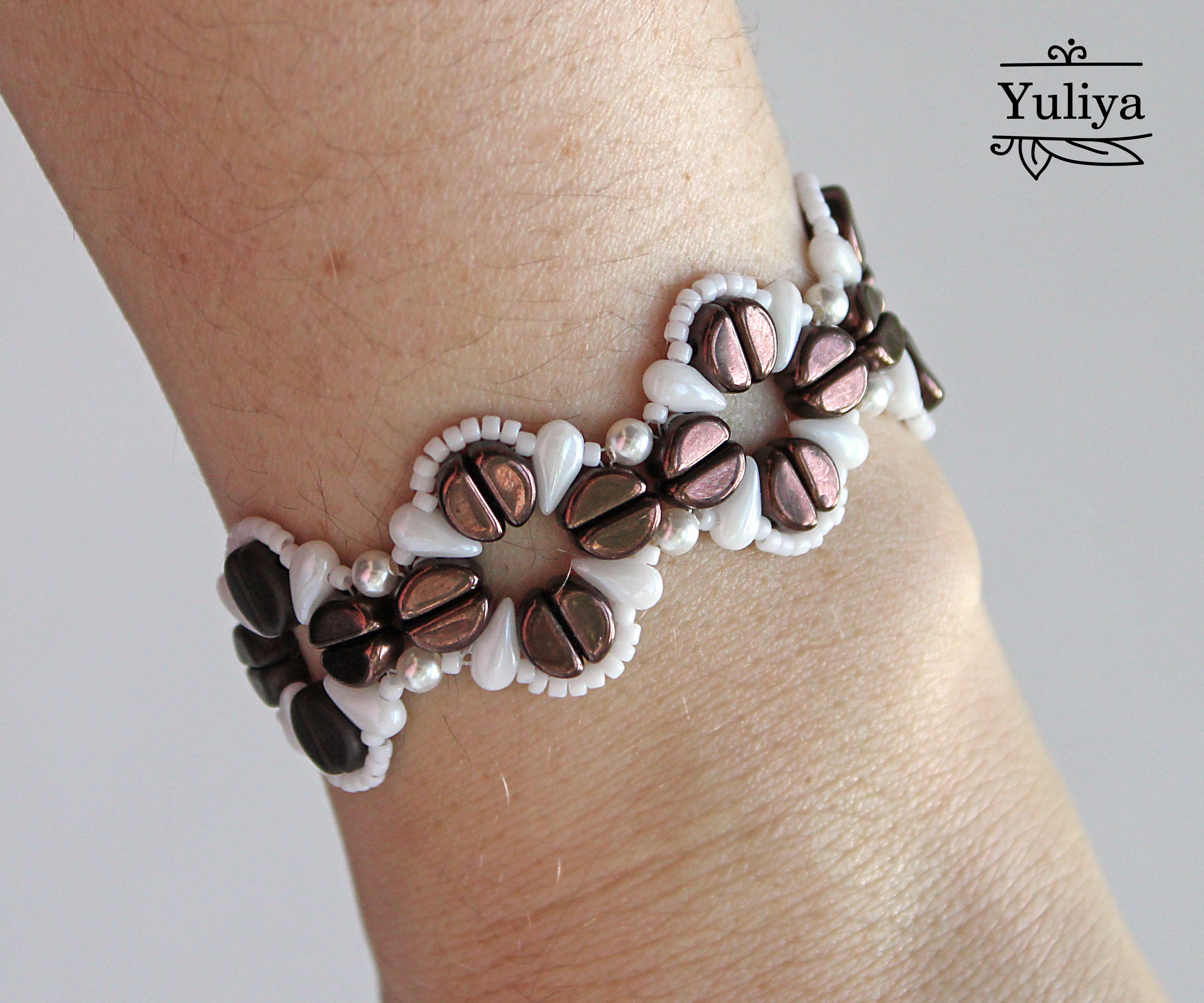 Beaded bracelet tutorial Bracelet pattern Bead bracelet | Etsy