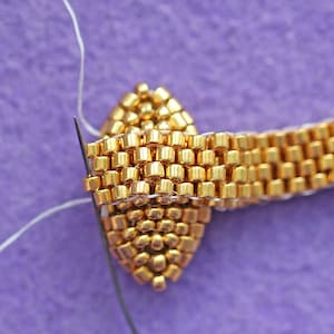 Beaded Ring Tutorial, Rivoli Ring Tutorial, Bead Ring Tutorial, Ring Pattern, Navette Swarovski ...