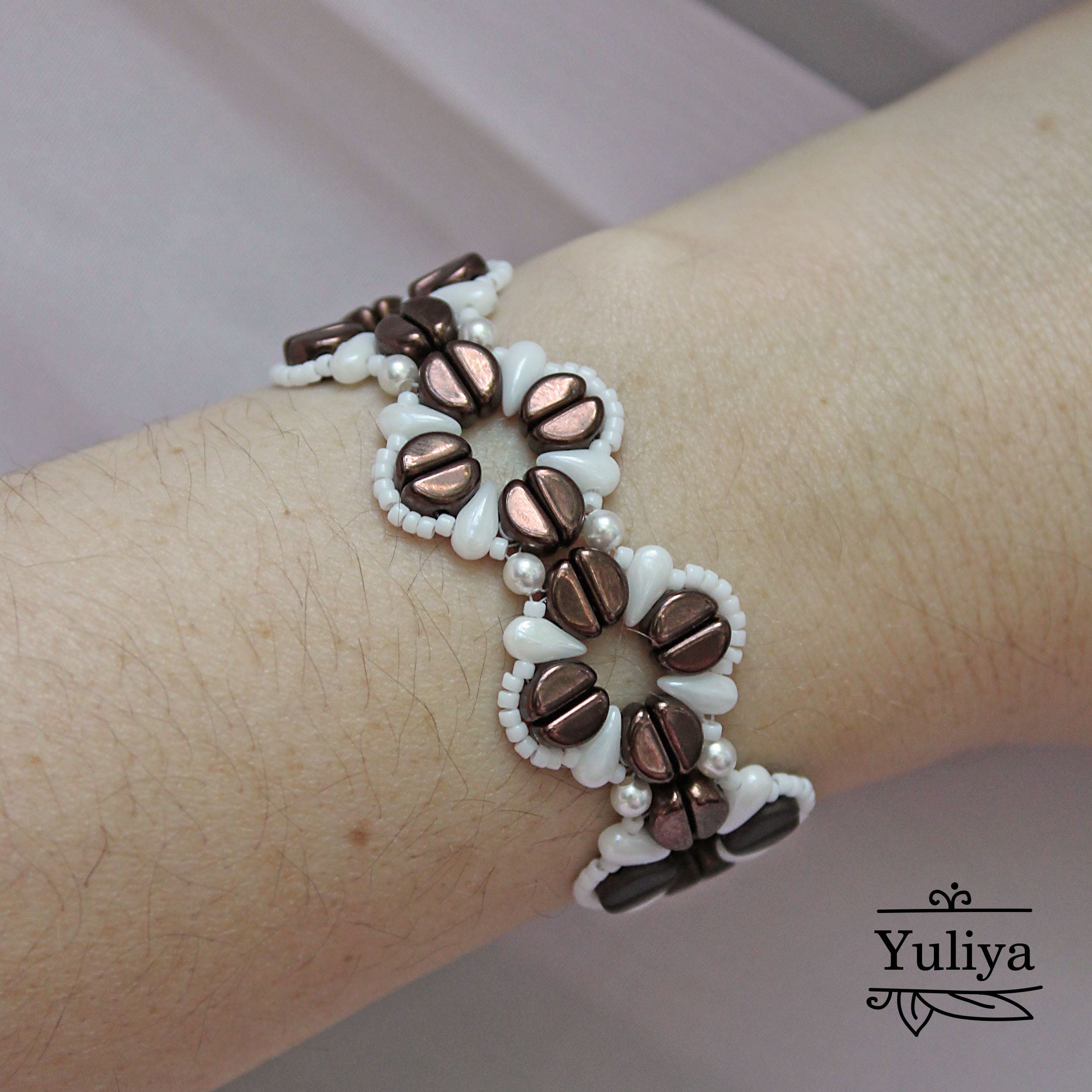 Beaded bracelet tutorial Bracelet pattern Bead bracelet | Etsy