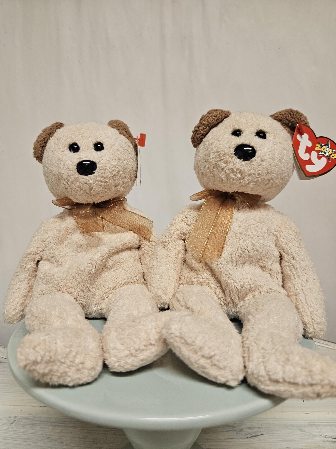 Ty "huggy" the Teddy Bear Beanie Baby, 6th Generation, Vintage, Rare ...