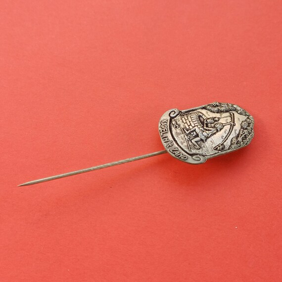 Vintage religious Catholic of Our Lady lapel pin, Cha… - Gem