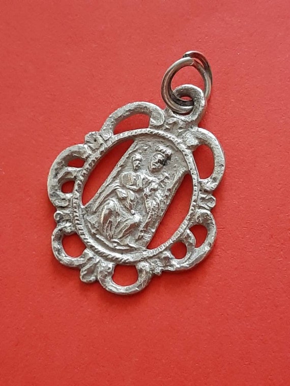 Vintage religious Catholic engraved detailed silver p… - Gem