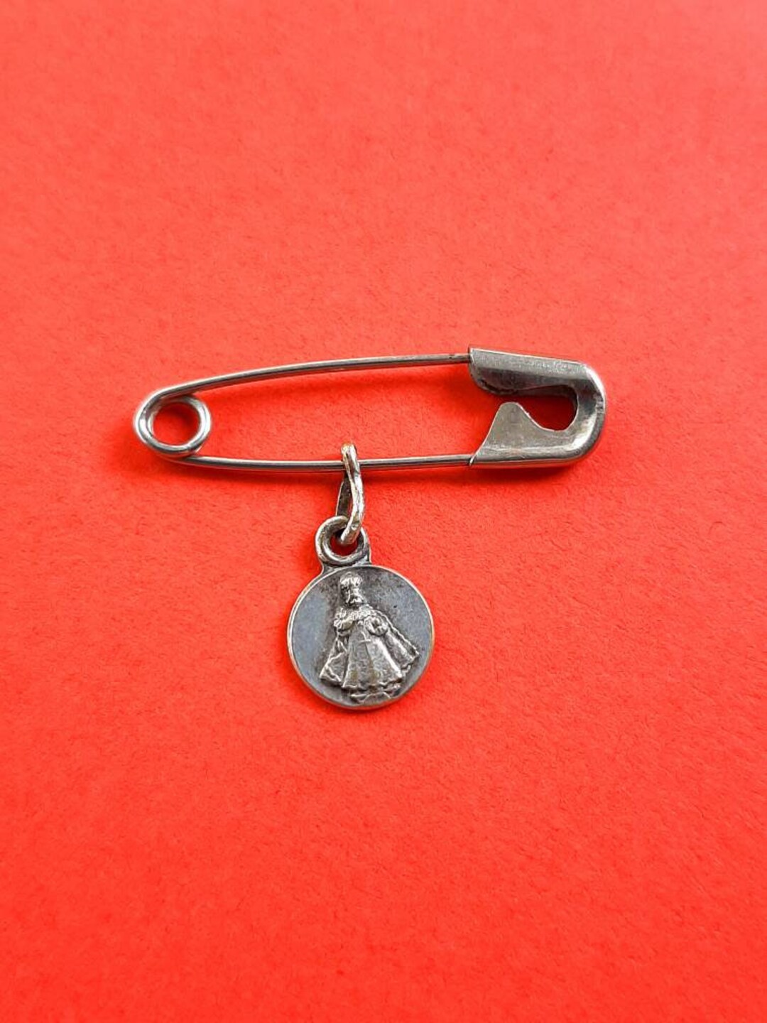 Vintage Religious Catholic Silver Plated Medal Pendant of St Infant ...