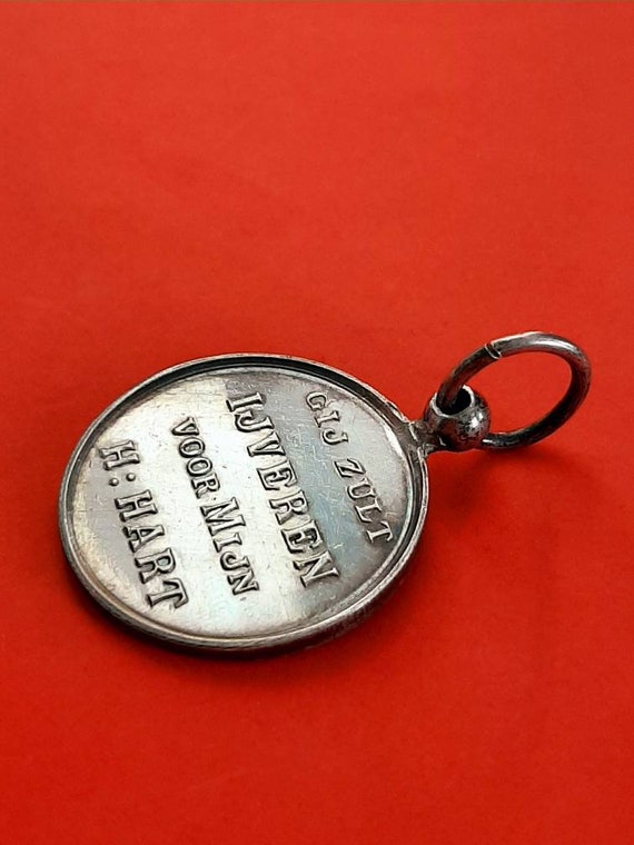 Religious vintage Catholic, hallmark sword silver,med… - Gem