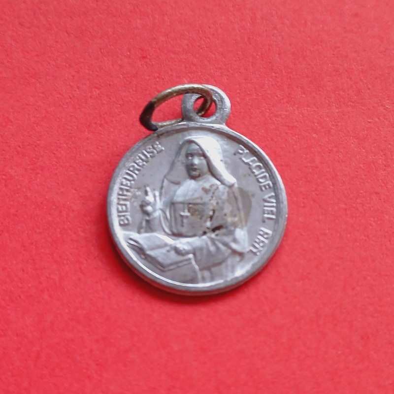 ChezjackieTreasures - Etsy