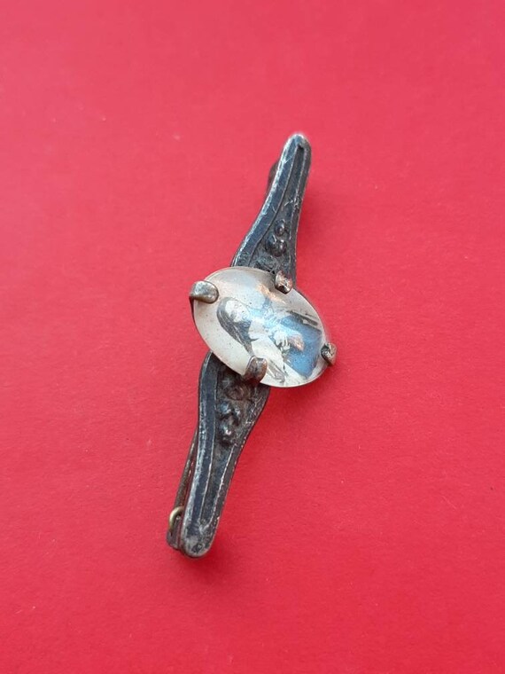 Antique religious Catholic French brooch of Saint The… - Gem