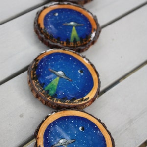 UFO Abduction Hand Painted Resin Coaster Set | Galaxy Home Decor ...