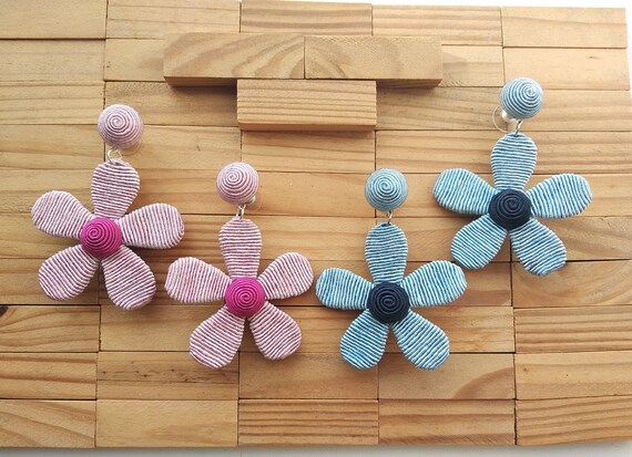 Pink Blue Daisy Drop Bon Bon Clip on Earringsstud / Post | Etsy