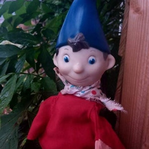 10 Chad Valley Noddy Glove Hand Puppet From 1950s With a Jingly Bell ...