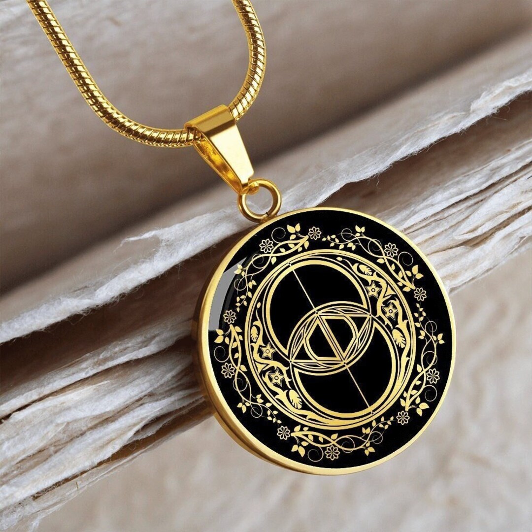 Chalice Well Necklace Pendant Vesica Pisces Jewelry Gold Silver - Etsy