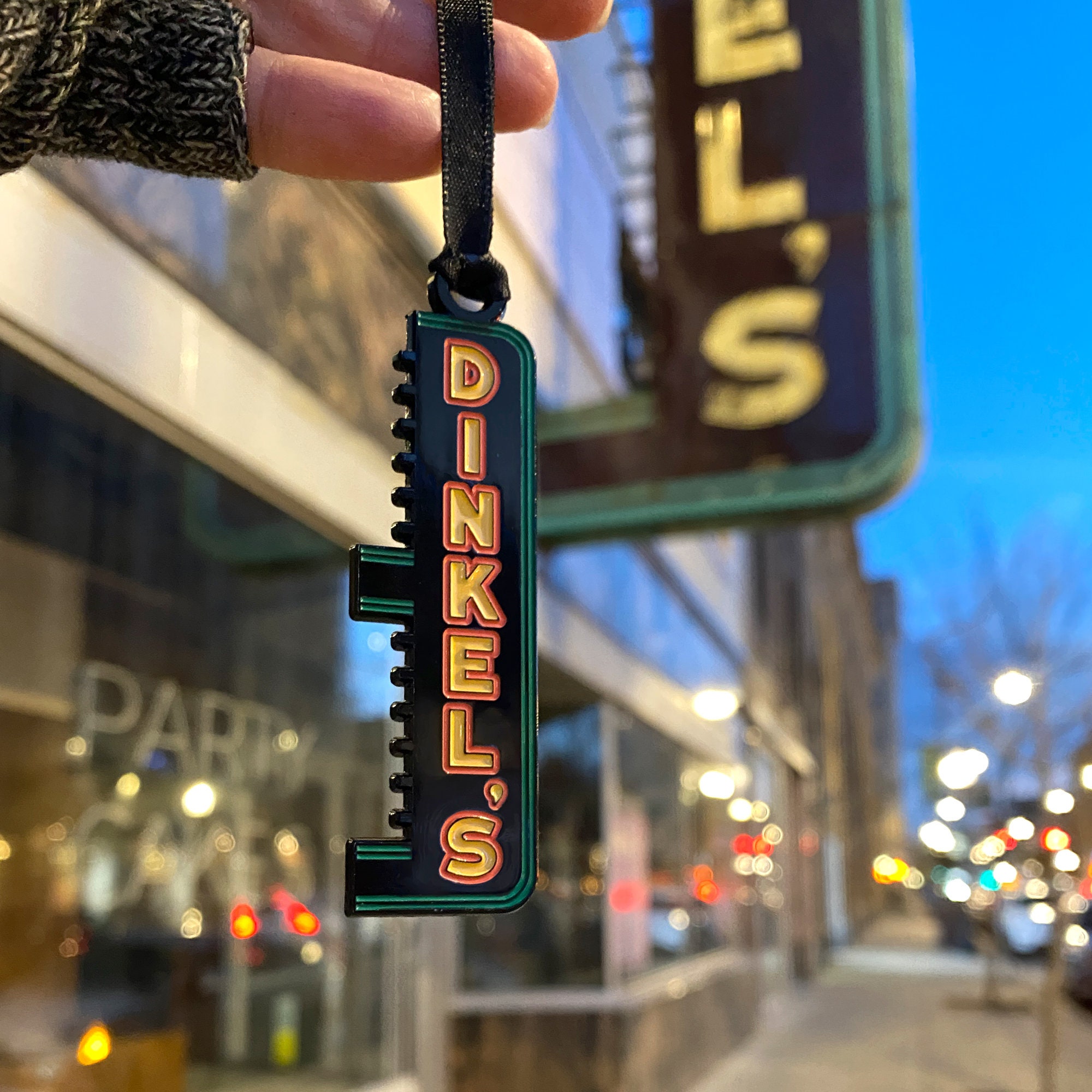 Chicago Landmark Ornaments – for OG Chicagoans (like Us!), Deck Your ...