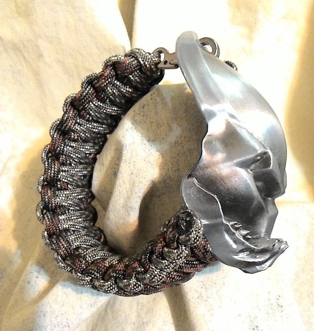 The Predator / AVP Berserker Silver Paracord Bracelet / the Predator ...