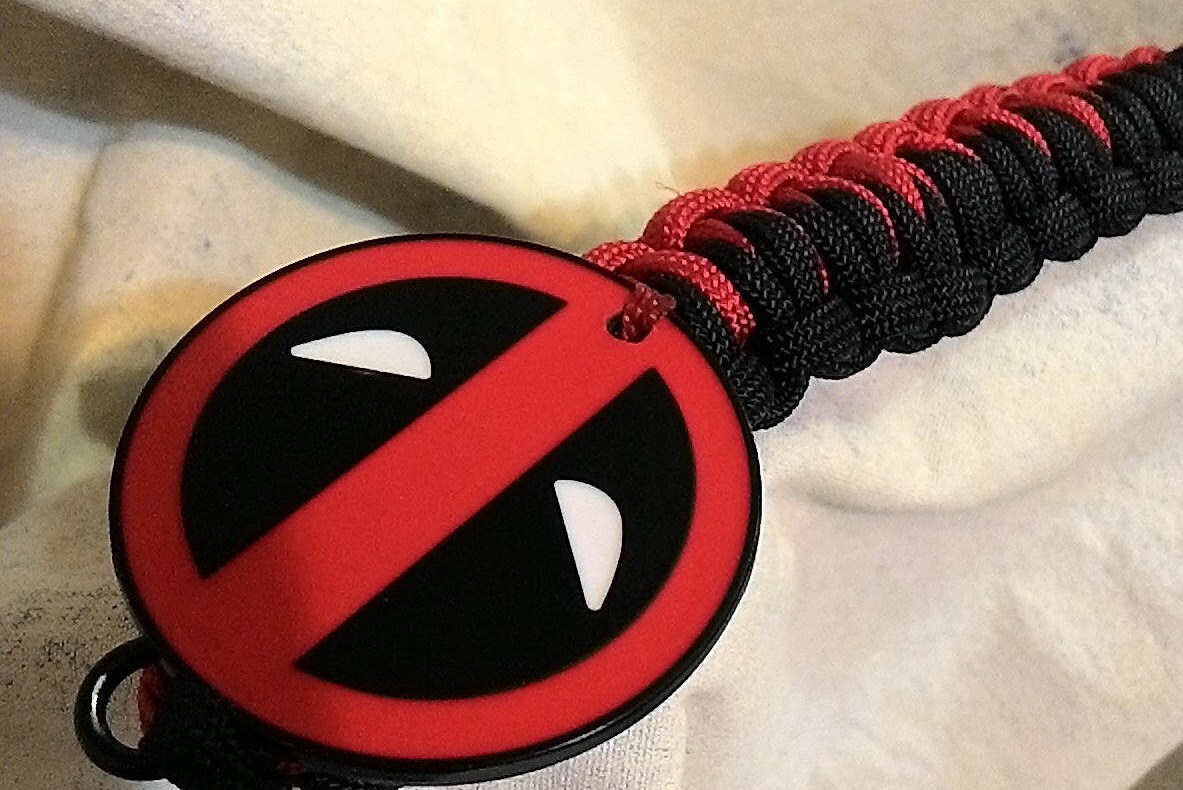 Deadpool / Deadpool Logo Paracord Bracelet / Deadpool Bracelet - Etsy