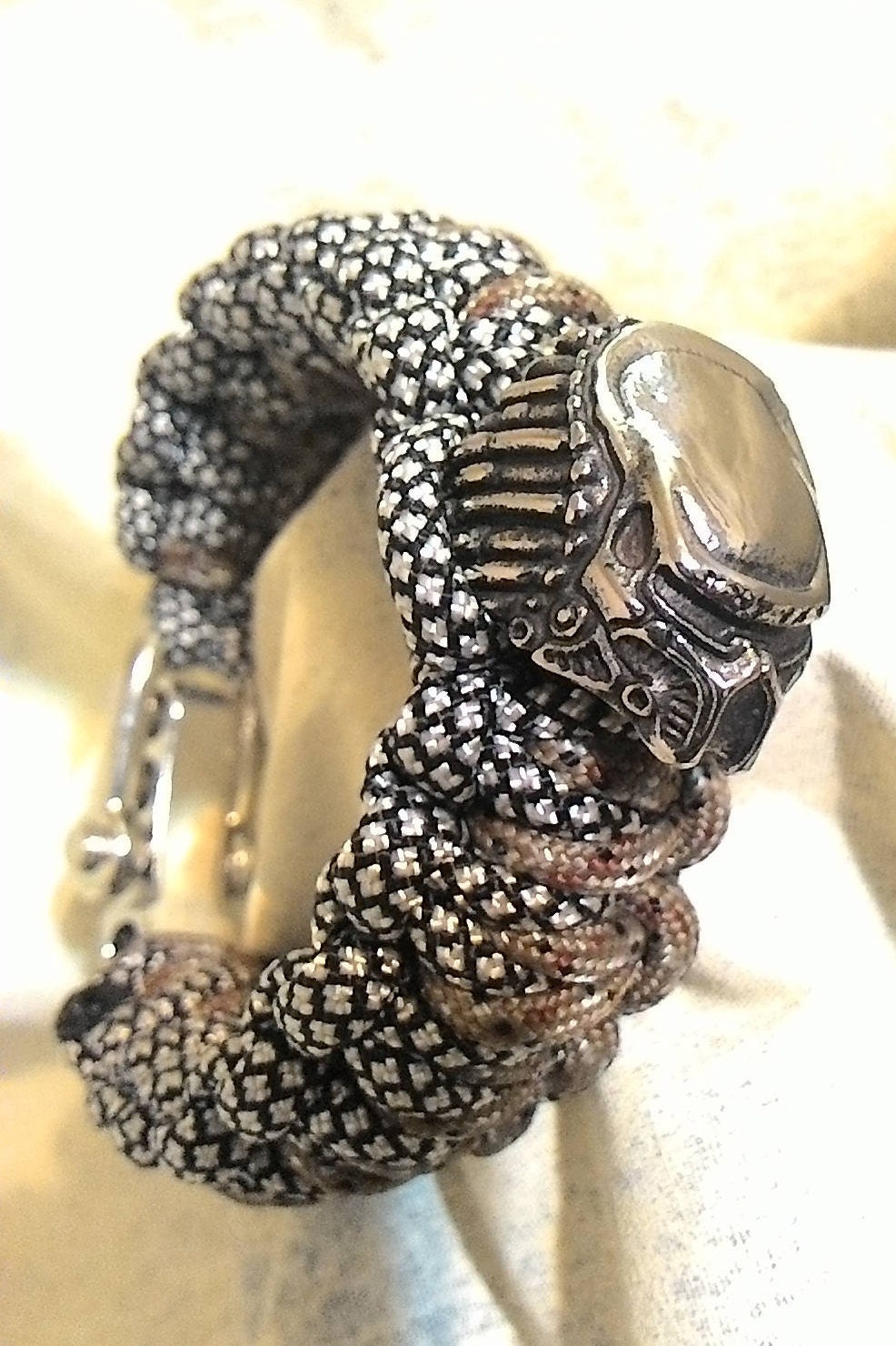 The Predator / Elder Predator Mask Paracord Bracelet / the Predator ...