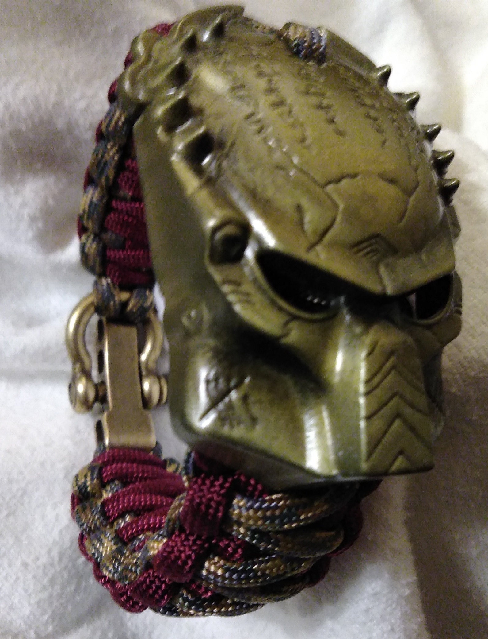 The Predator / 2004 AVP Wolf Golden Mask Paracord Bracelet / the ...