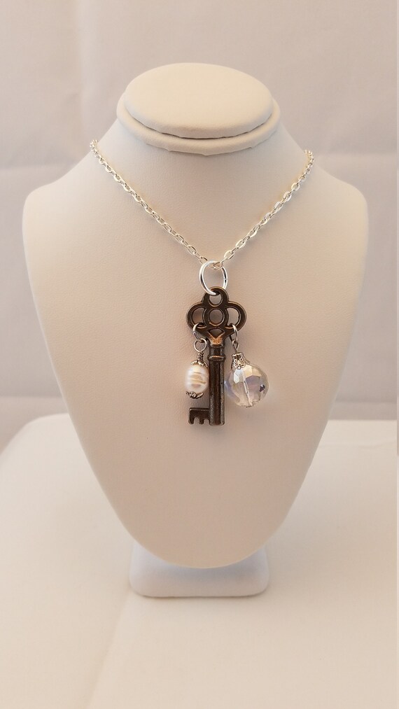 Vintage barrel key with cultured pearl and clear faceted | Etsy