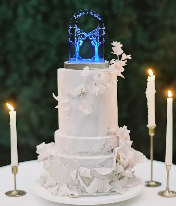 Hobbit Wedding Cake Toppers Lord Of The Rings Inspired Bridal Barn
