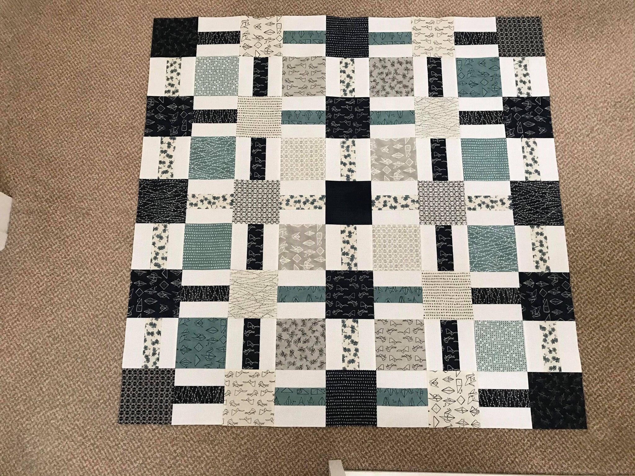 PDF Baby / Cot / Crib Quilt Pattern ... Quick and Easy ... Charm Pack ...