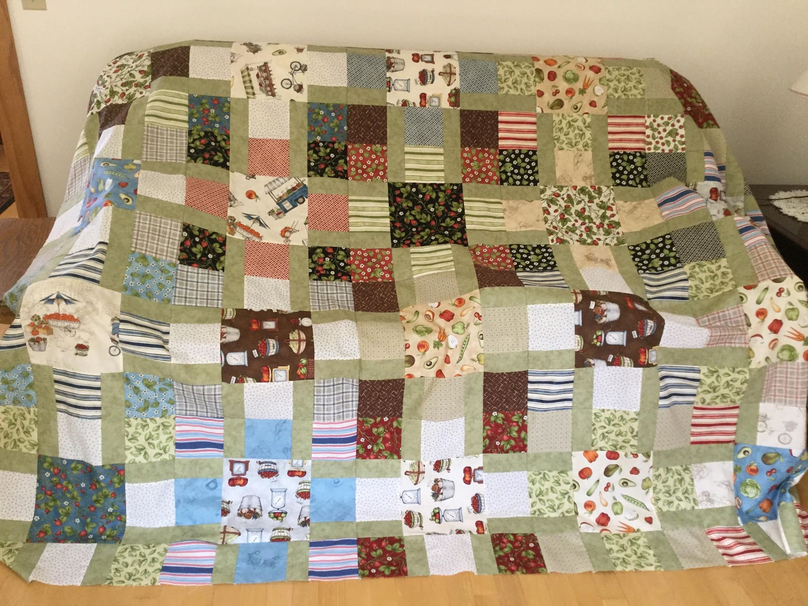 PDF Lap Quilt Pattern ... Quick and Easy ... Layer Cake & Jelly Roll ...