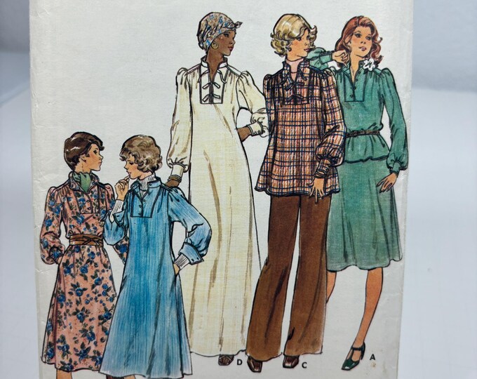 Mccall's 8860 Uncut FF Misses Size Small Robe With Button or Zip Front ...