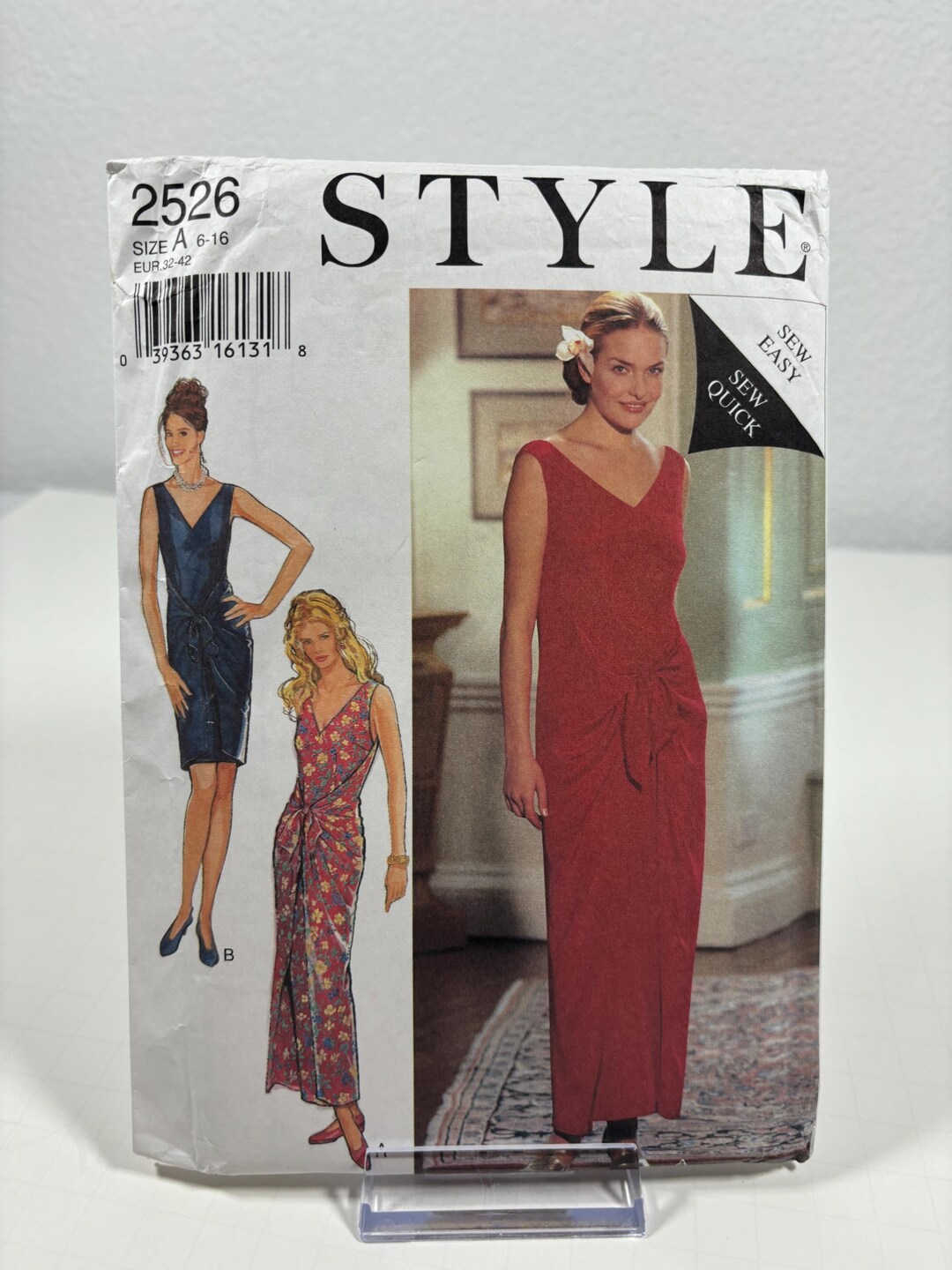 Style 2526 Uncut FF Misses Sizes 6 16 One Piece Wrap Dress With Front ...