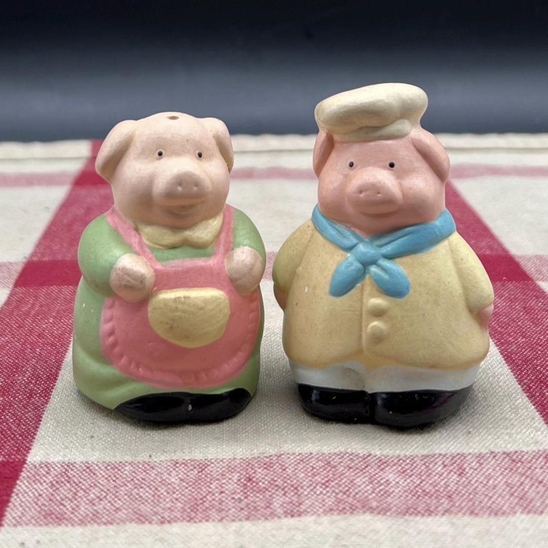 Mr and Mrs Pig Vintage Country Style PIG Salt and Pepper Shaker Set - Etsy