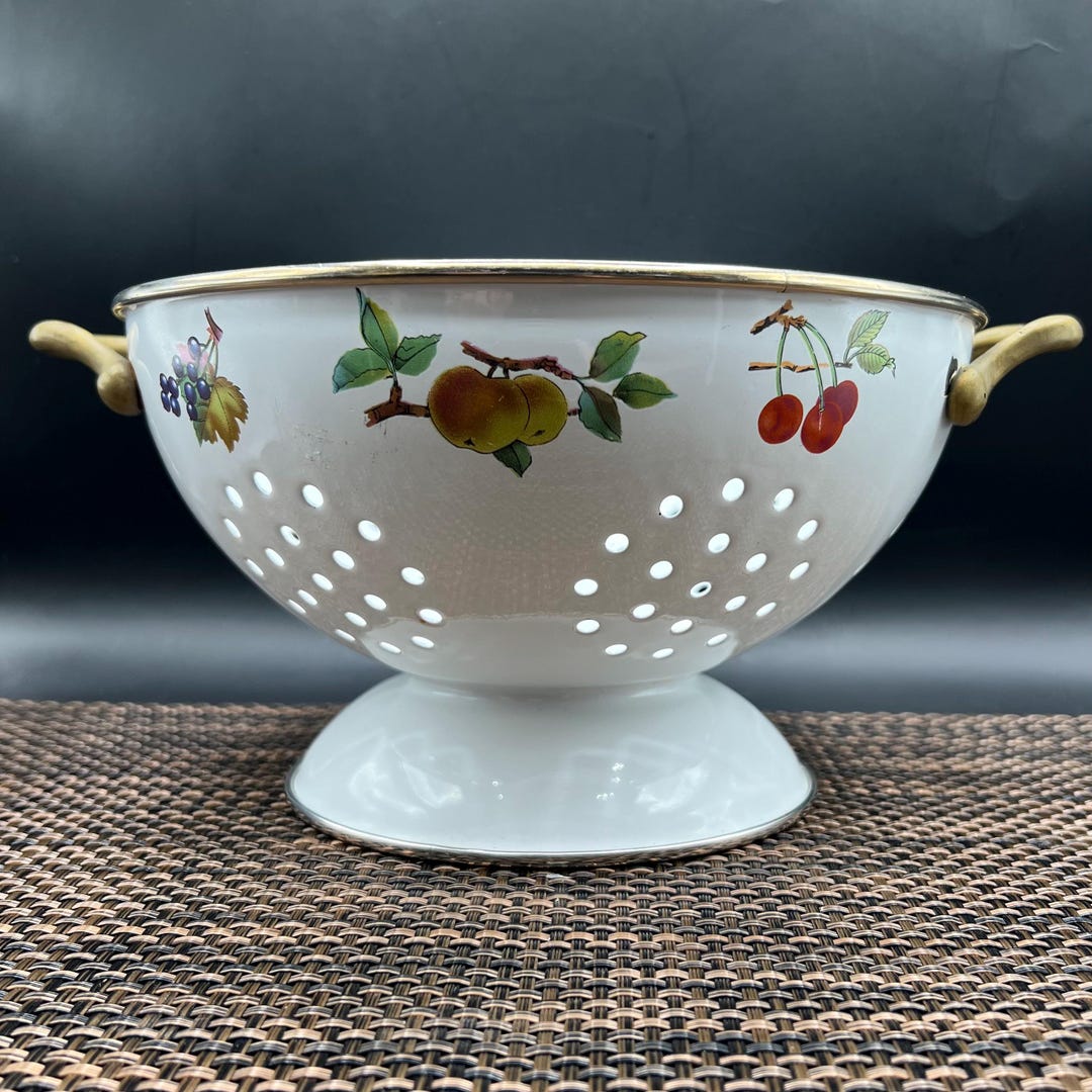 Vintage Large Tabletops Fruit Pattern Stainer Colander With Side ...