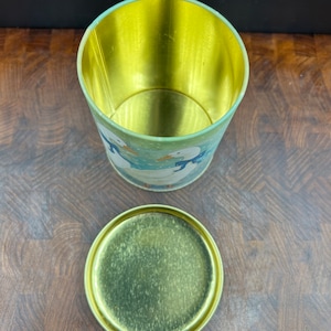 Iconic Vintage Winter Geese Collectable Tin - Etsy