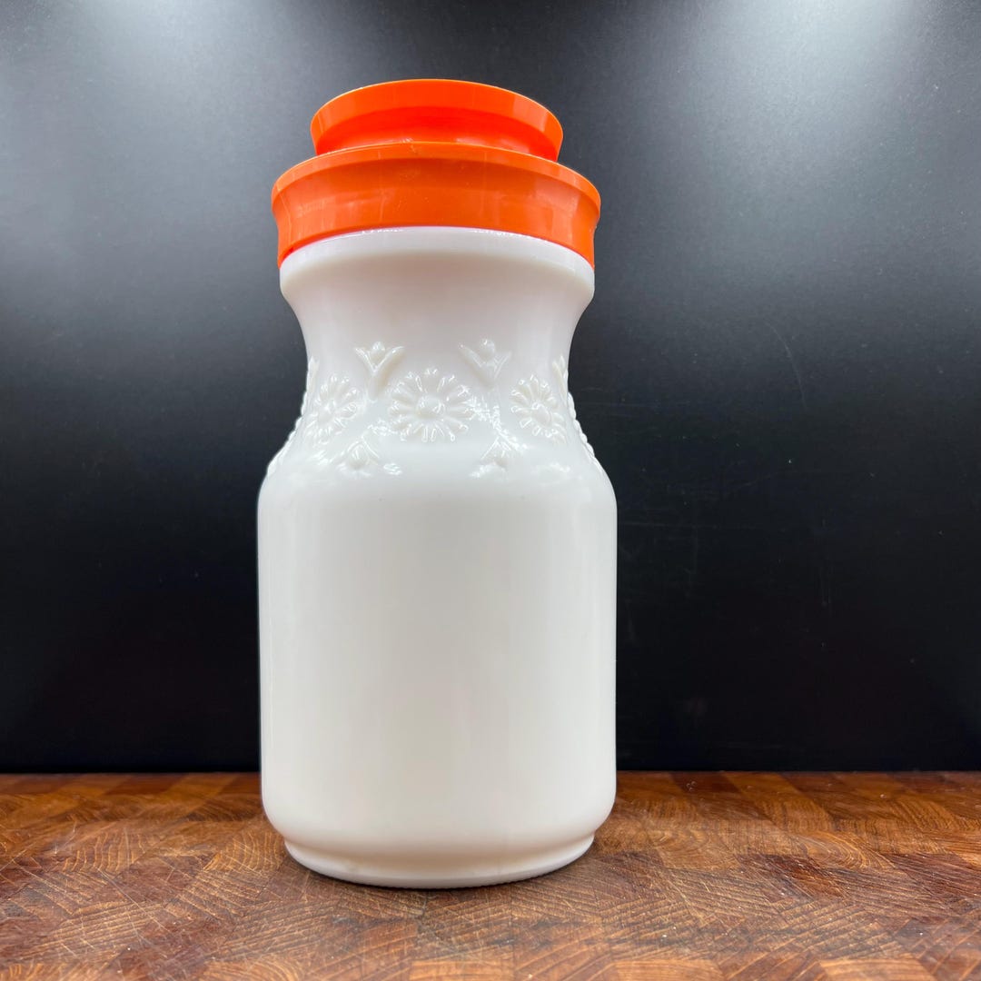 Retro Mid Century Milk Glass Tang Juice or Maxwell House Coffee Carafe ...