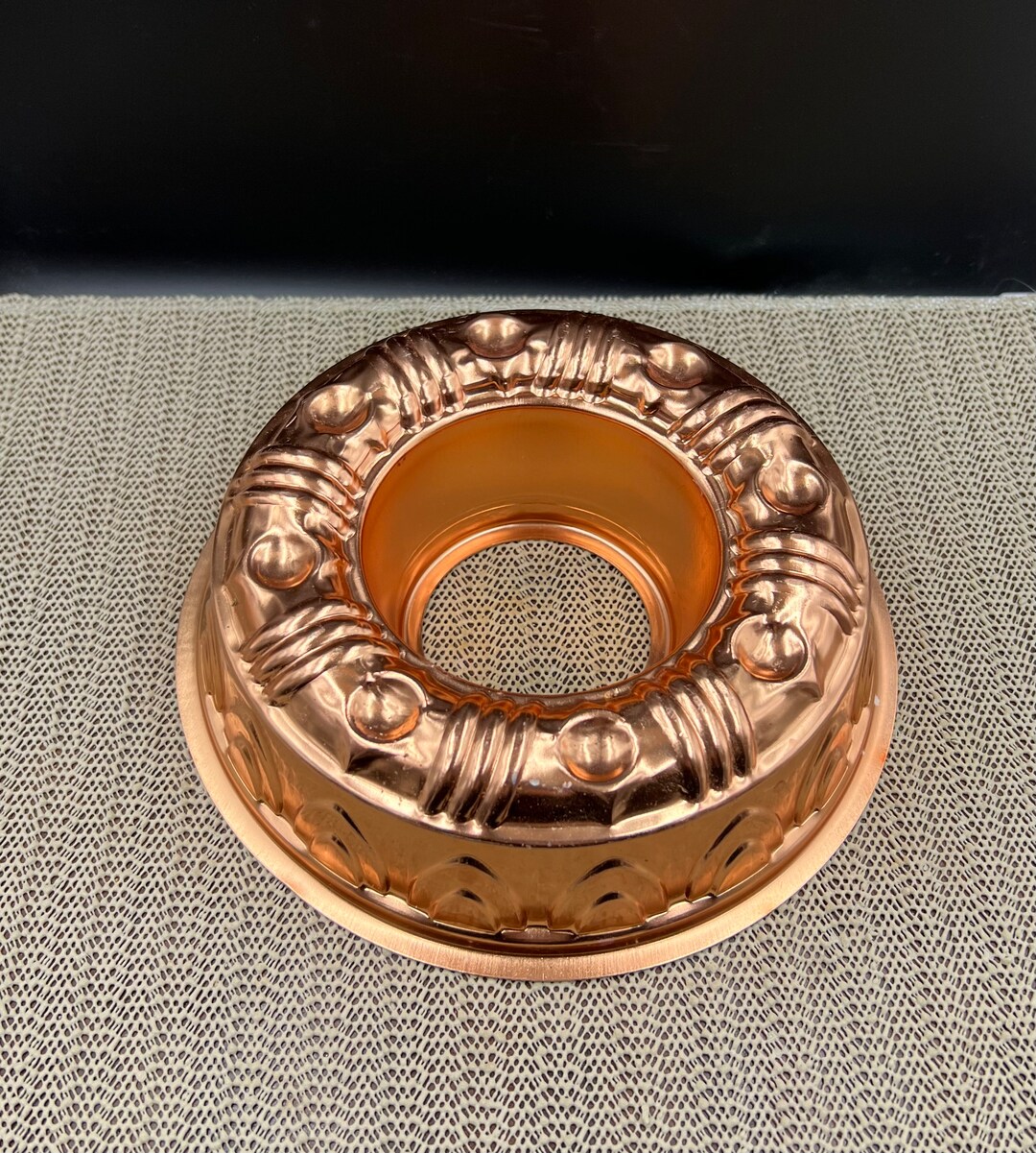 Vintage Round Bundt Cake Dimpled Copper Mold - Etsy