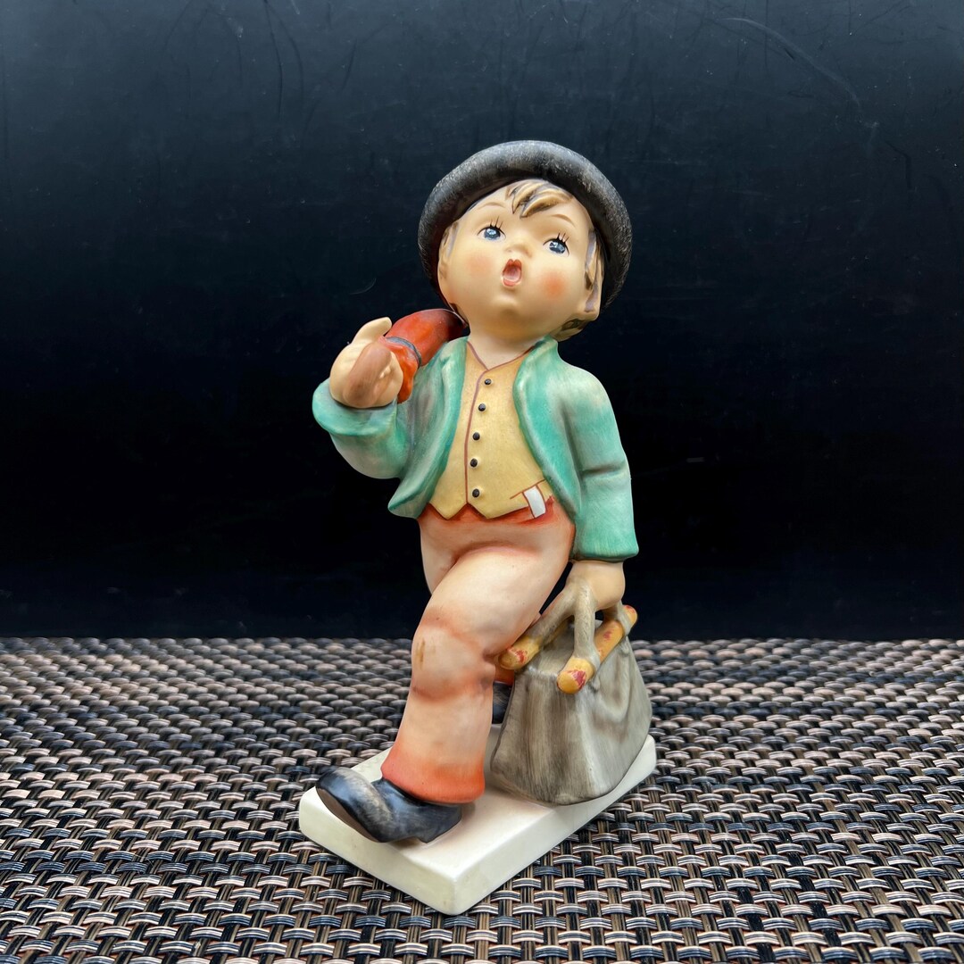 Hummel Figurine Merry Wanderer 7/0 TMK6 - Etsy