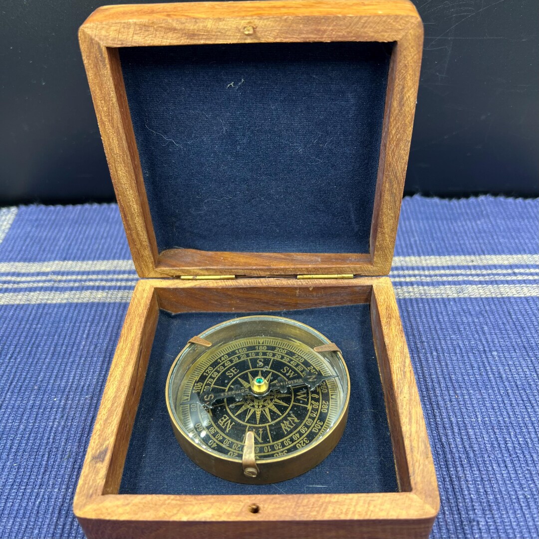 Vintage Pocket or Desk Victorian Style Compass With Wood Box - Etsy