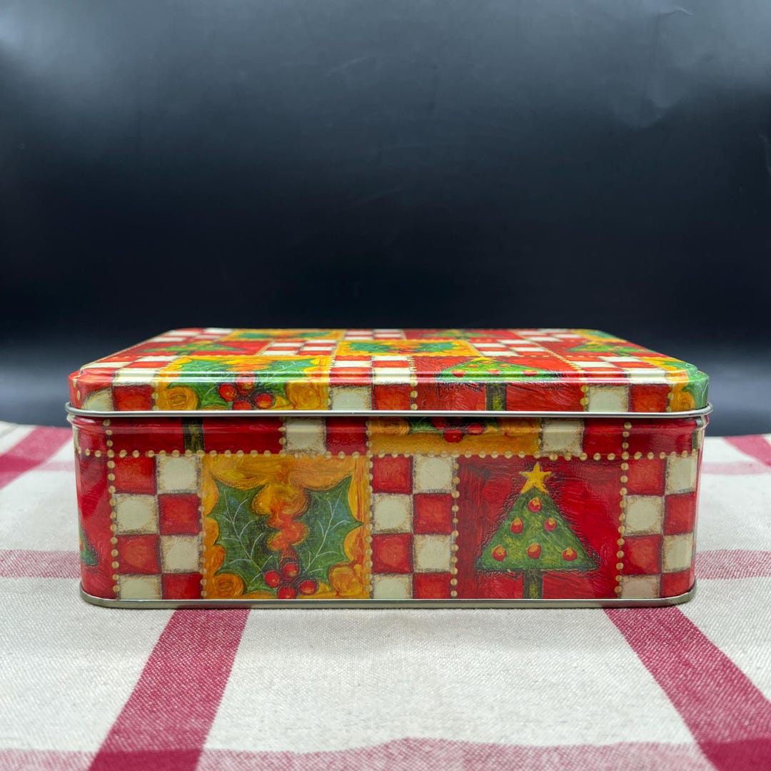 Vintage Style Red, Green and Gold Folk Art Style Christmas Holiday ...