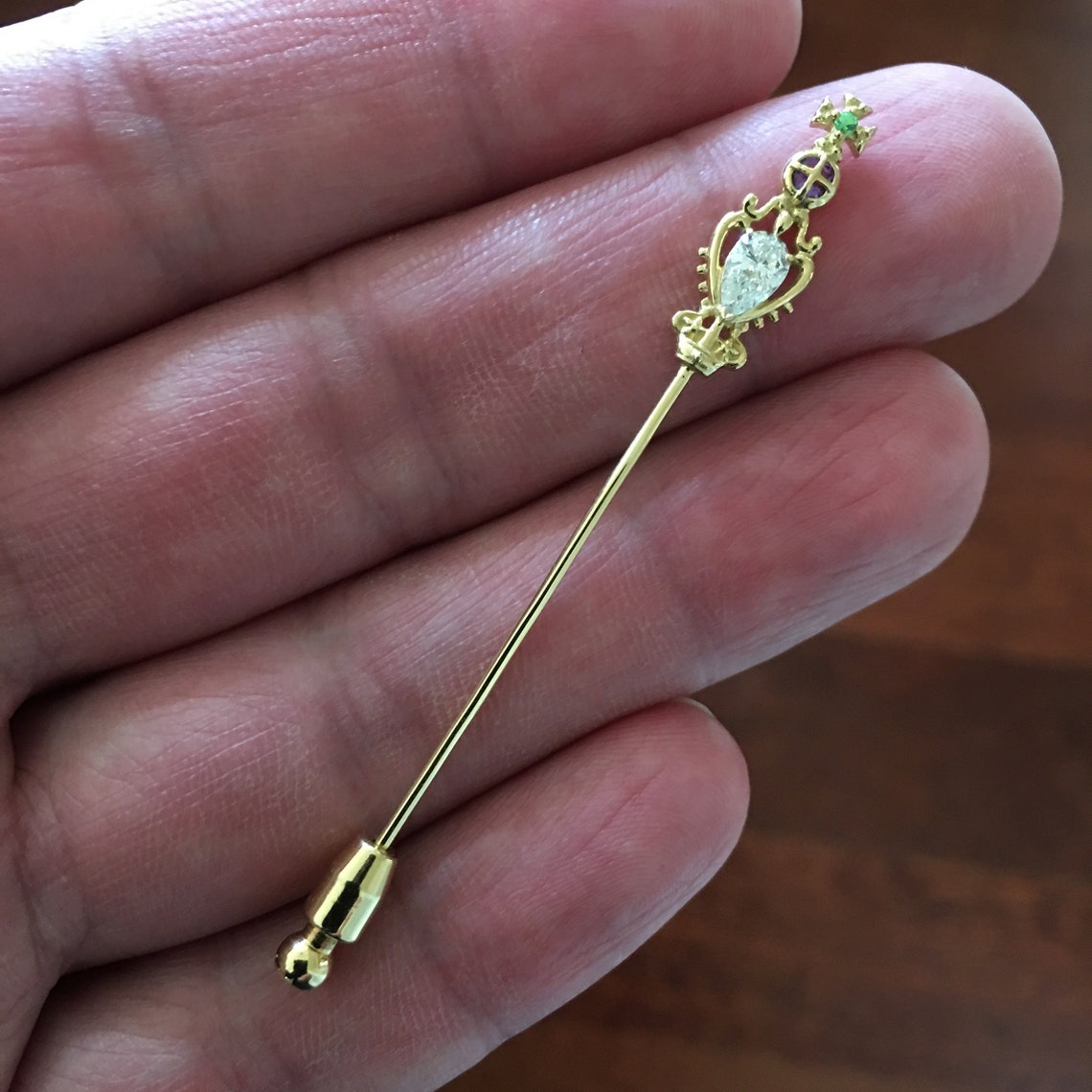 The Crown Finest Natural Diamond Scepter of England Stickpin Crown ...