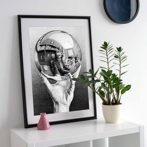 Stampa di Escher Mano con sfera riflettente Poster di Escher ...