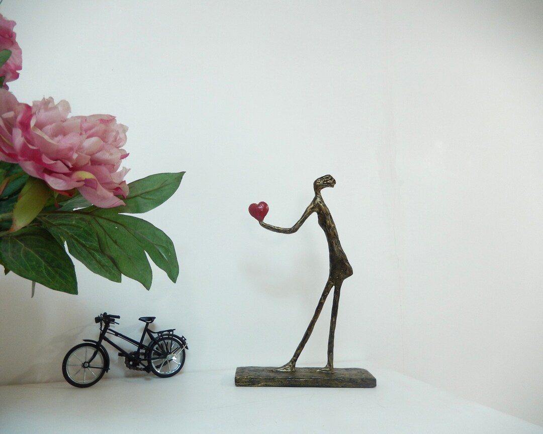 Sculpture Love Received Filiform Statue in the Style of Giacometti - Etsy