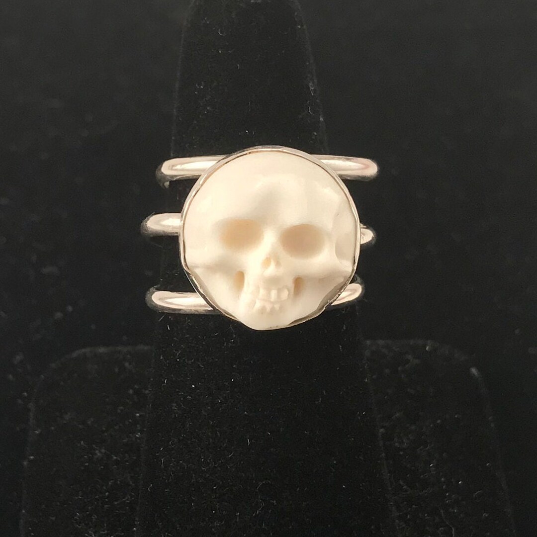 Adjustable Skull Ring, Carved Bone Skull Ring, Skull With Silver Band Ring - Etsy