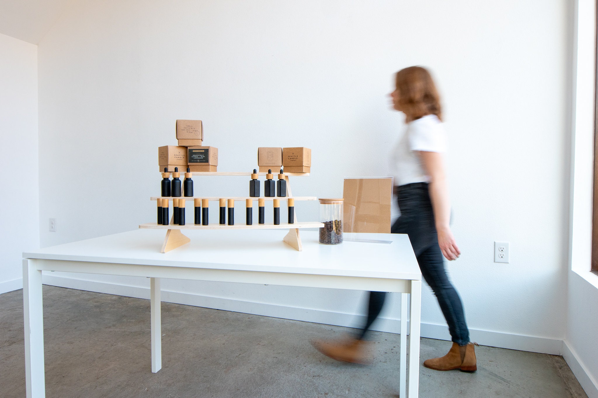 The BELLY/ 3-tiered Curved Shelf / Craft Fair Display/ Market | Etsy