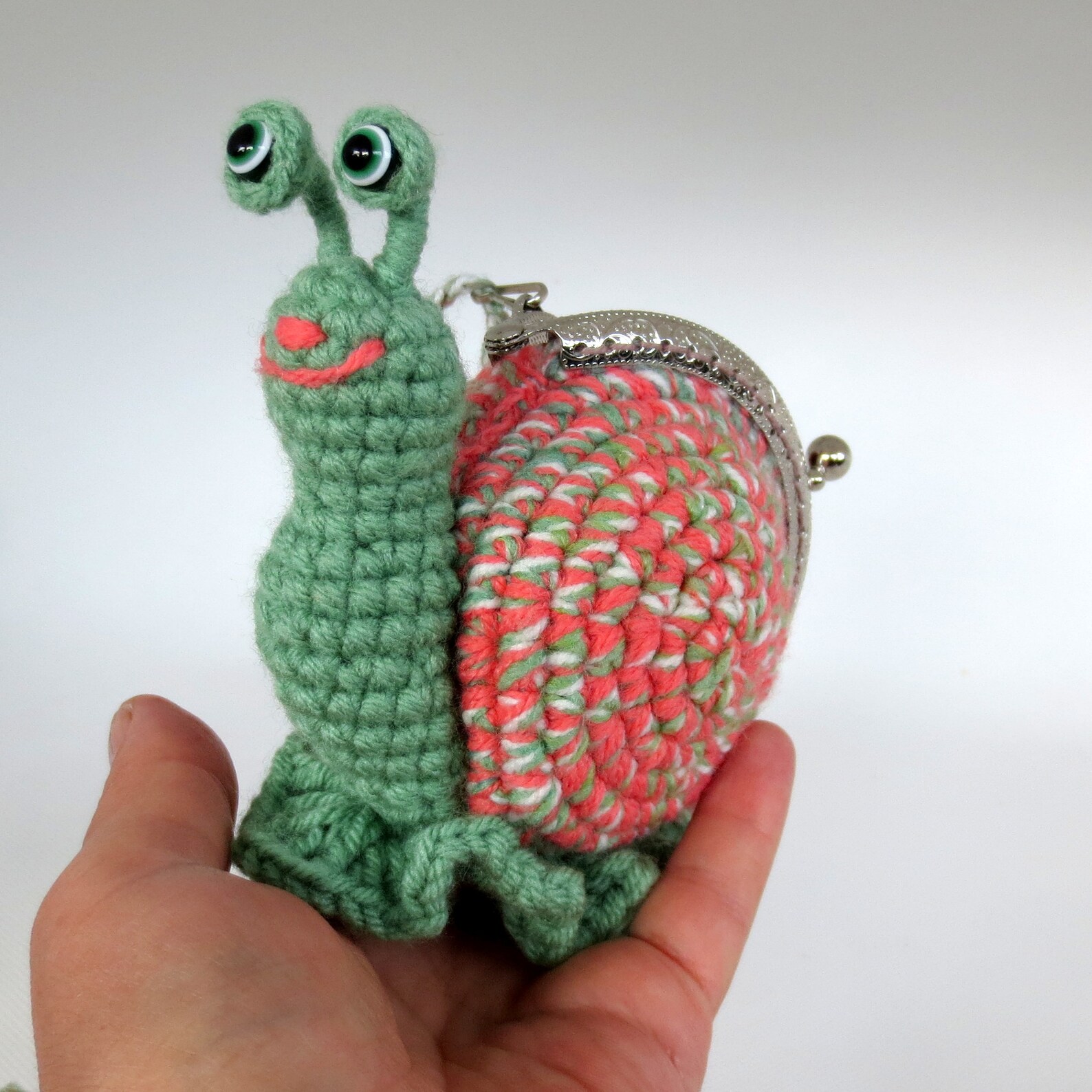 Green snail Crochet purse coin snail Funny coin purse | Etsy