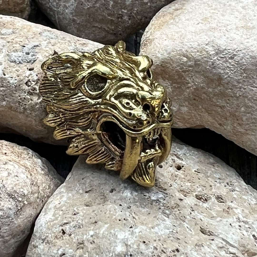 Sabre Tooth Tiger CG Paracord Bead - Etsy