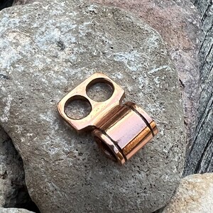 Shackle Connector CG Paracord Shackle - Etsy