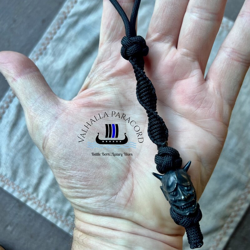 Paracord Lanyard Oni - Etsy