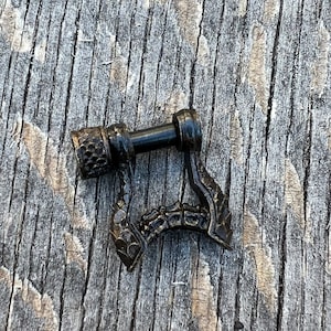 Dragon Scale CG Paracord Shackle - Etsy