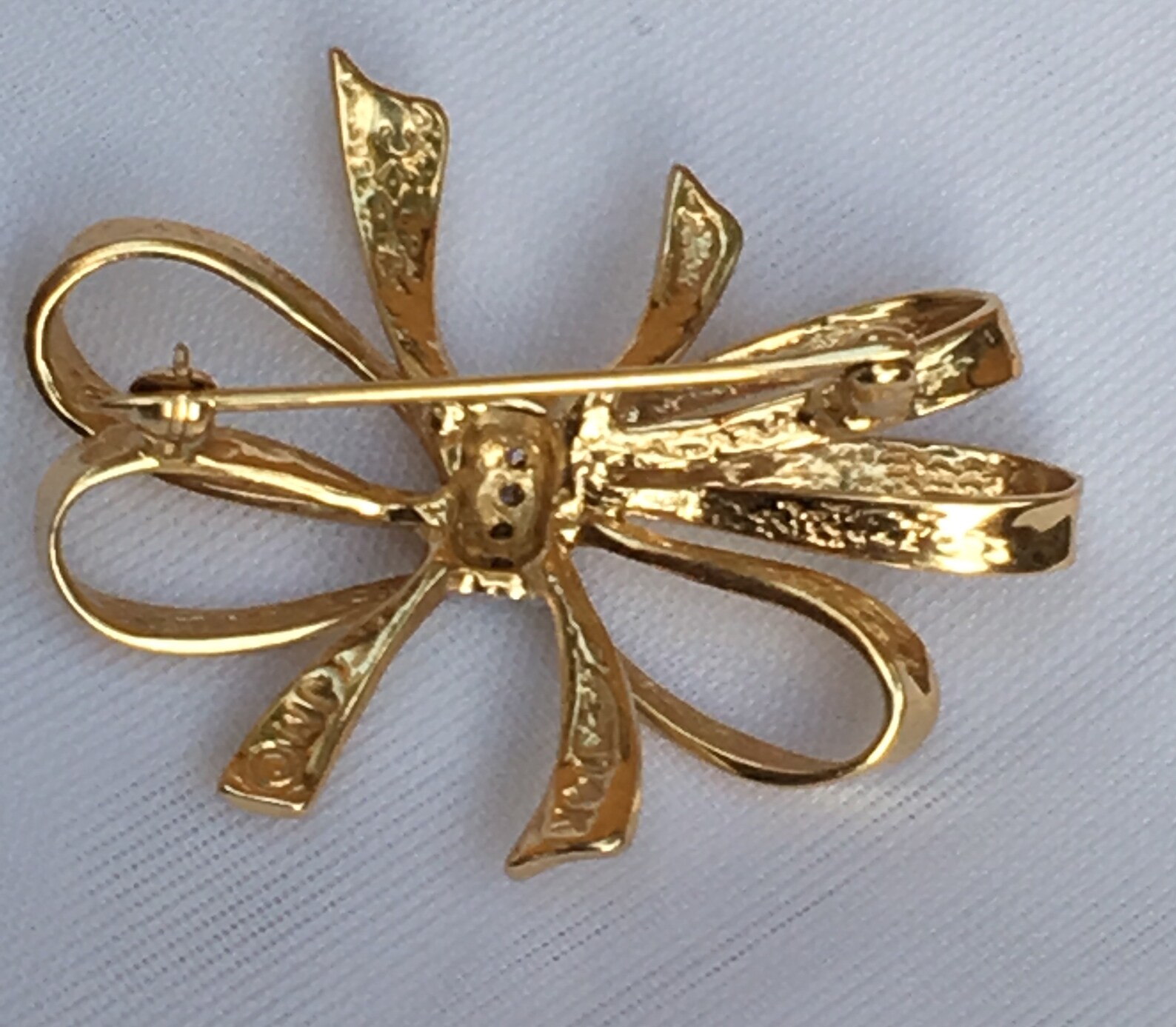 Vintage 14k Yellow Gold Ribbon Bow Brooch Pin With Diamonds | Etsy