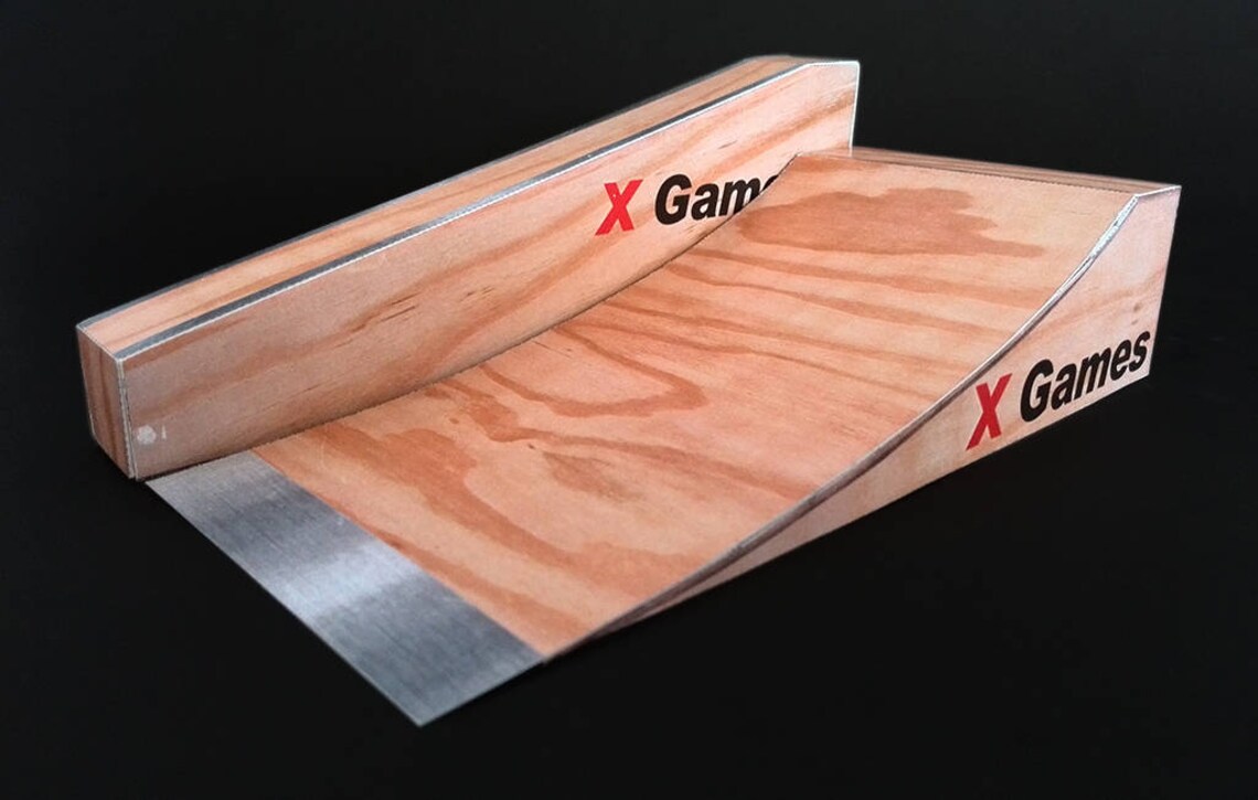 Printable Paper Craft Skate Park Ramps for Skateboard Fingerboards A4 ...