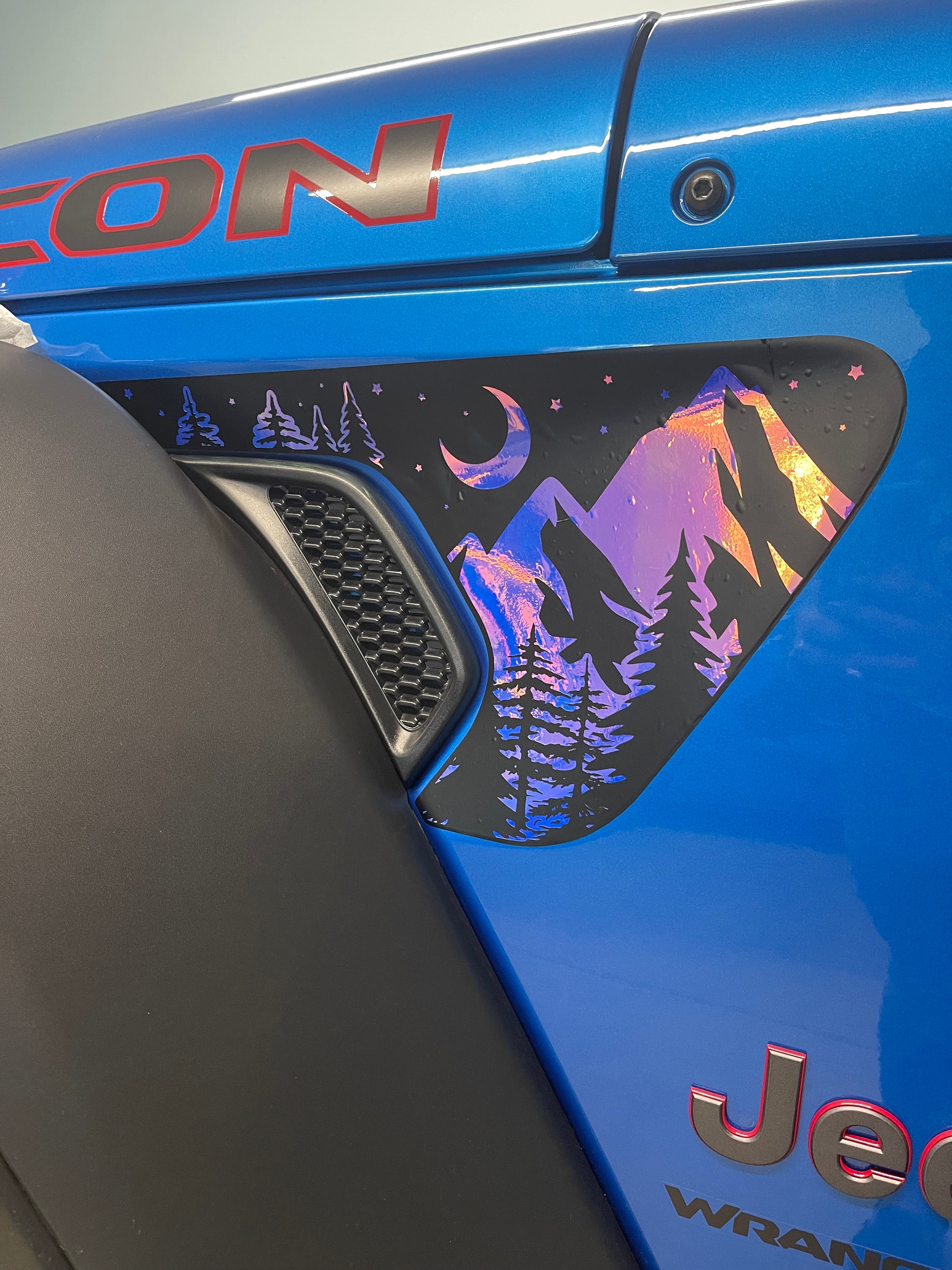 Black Pine Trees, Mountains & Stars Fender Vent and Blue Holographic ...