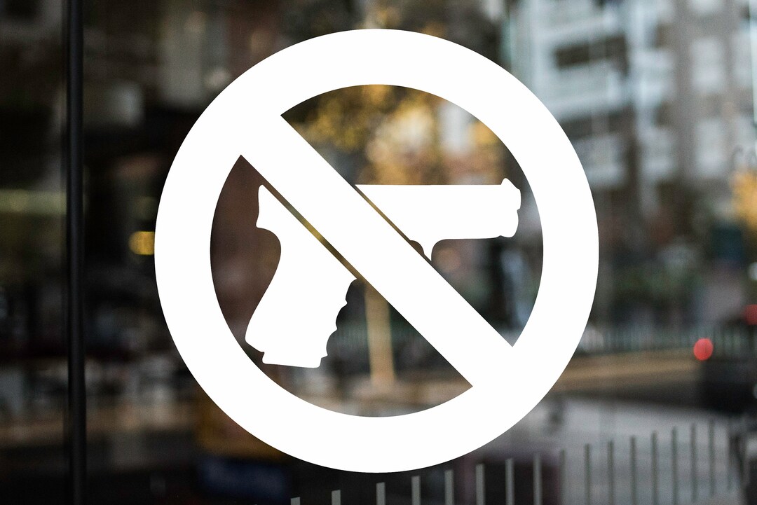 No Guns Decal | No Hand Guns Decal | Store Decal | Store Sticker | No ...