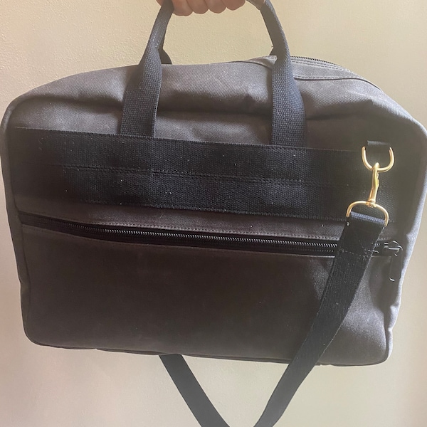 Clamshell Bag - Etsy