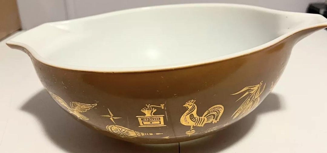 Vintage Pyrex 444 Americana Cinderella 4 Qt Baking Mixing Bowl Brown ...
