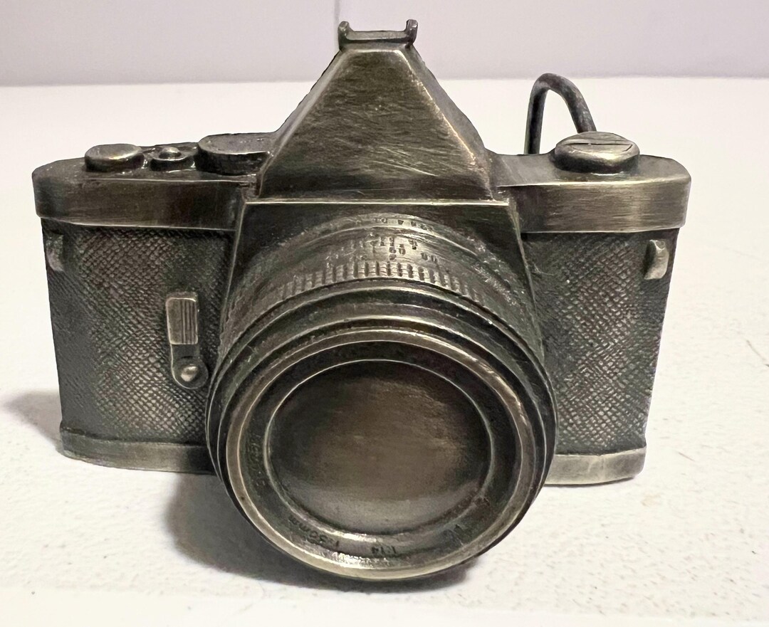 VINTAGE 1979 Camera 3D Bergamot Brass Works Belt Buckle . M-85 Made in ...